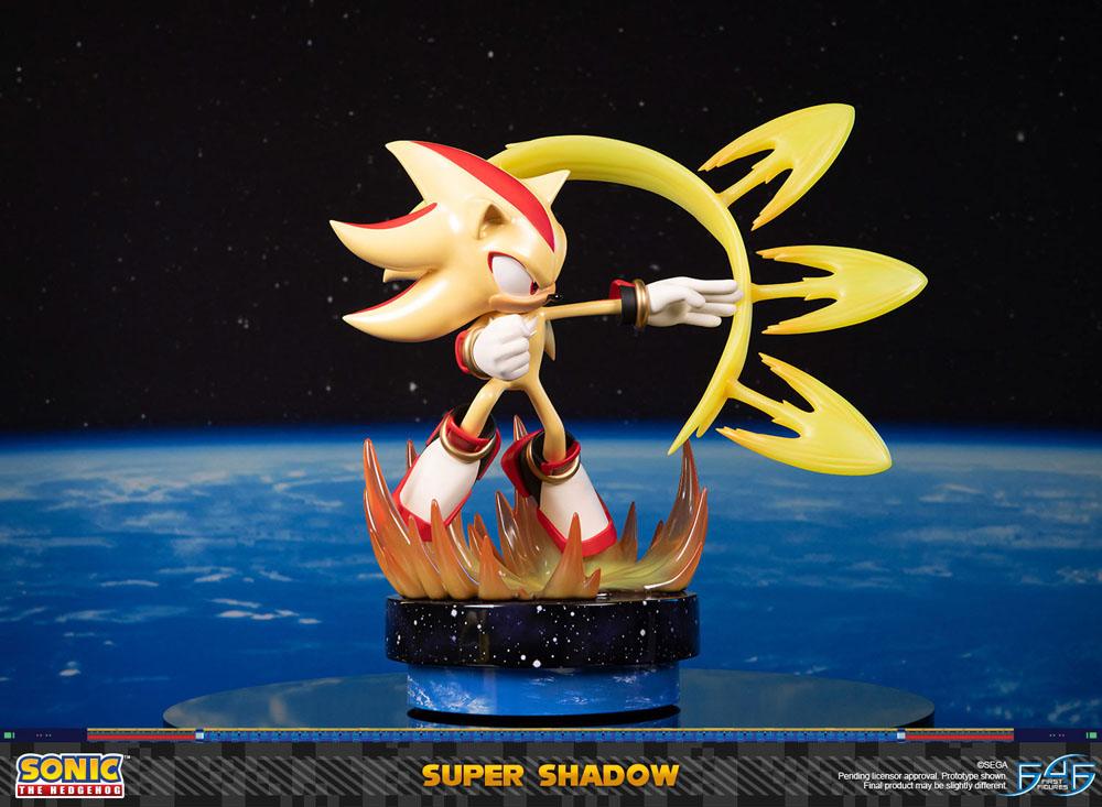 Estátua Sonic the Hedgehog Super Shadow 50 cm - Merchandising - WOOK